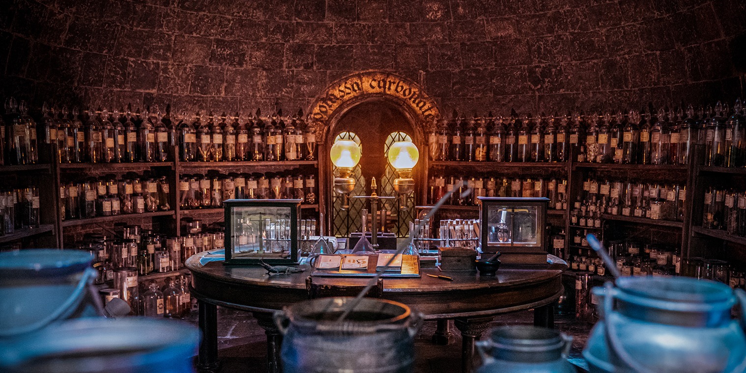 Make your own potion jar | Warner Bros. Studio Tour London - Official Site